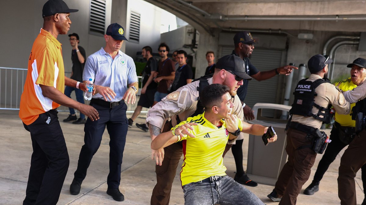 Fans breach security gates at Hard Rock Stadium ahead of Copa final ...