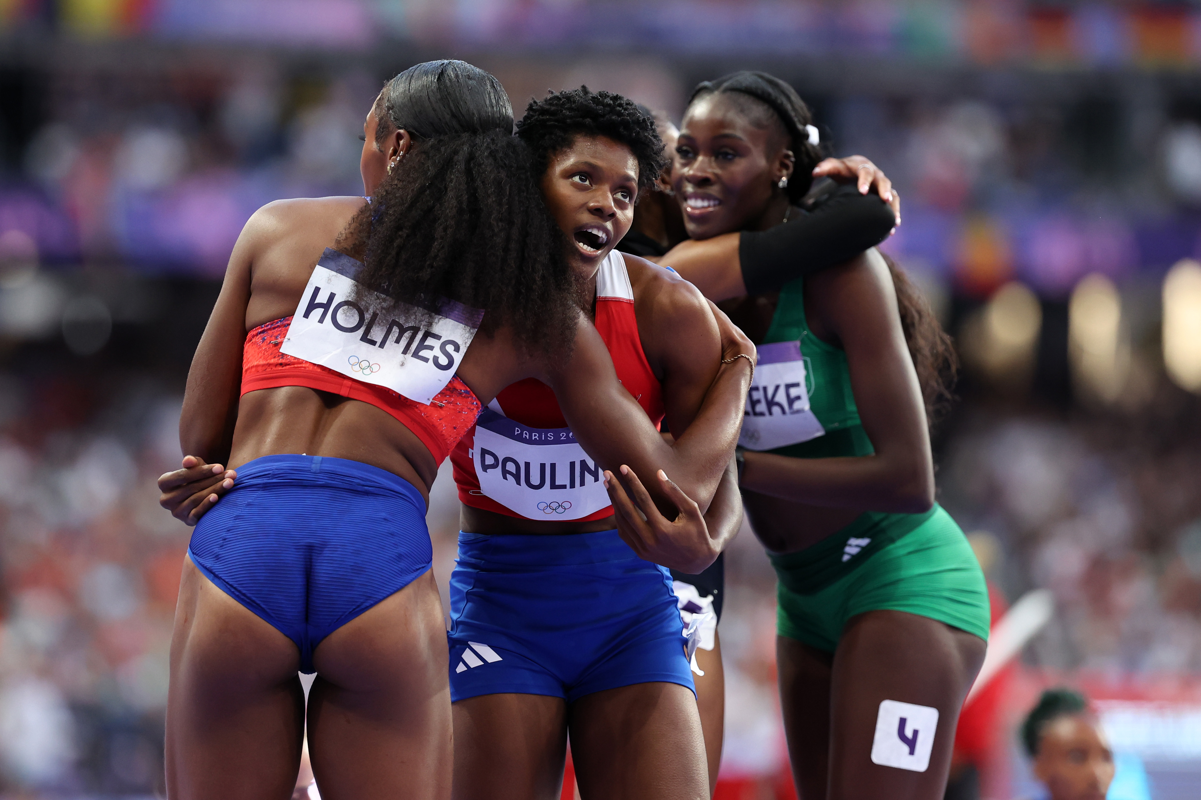 Hamden native Alexis Holmes comes in 6th in women’s 400-meter medal ...