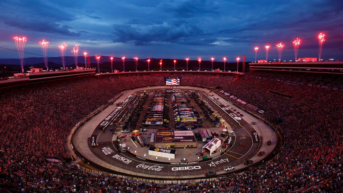 NASCAR at Bristol: Schedule, watch info, picks for Night Race – NBC ...