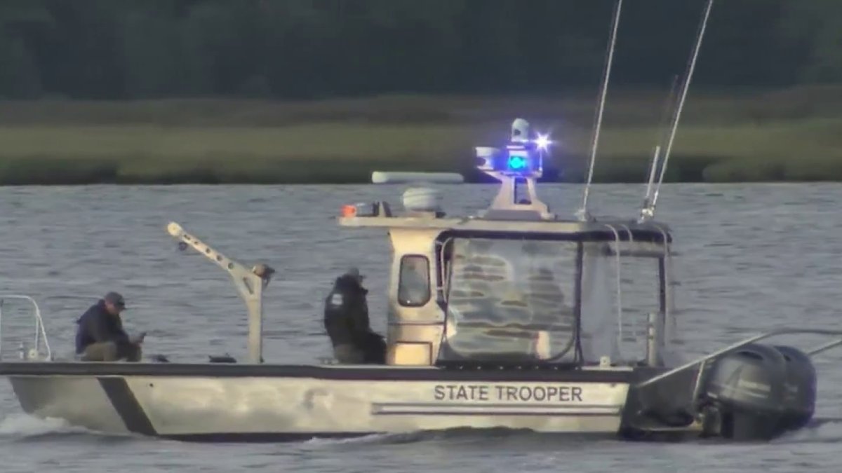 Search to resume for 2 missing men after deadly boat crash in Old ...