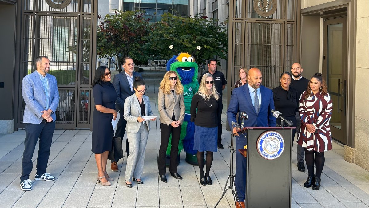 Free tickets for Hartford means more fans for upcoming UConn, Athletic ...