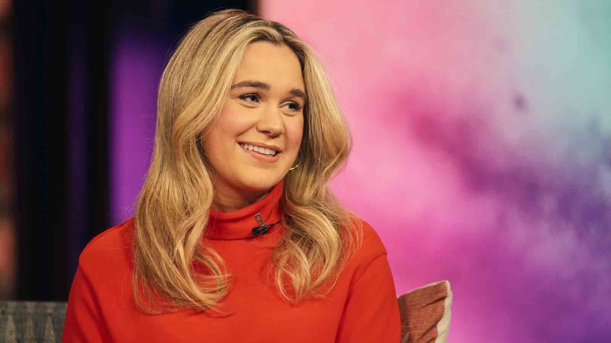 How Paralympian Ali Truwit is swimming for gold after a shark attack ...