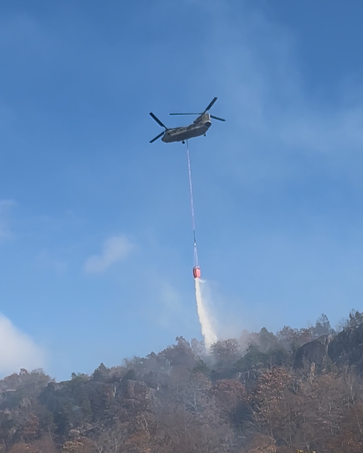 Photos: Crews battle massive Hawthorne Fire – NBC Connecticut