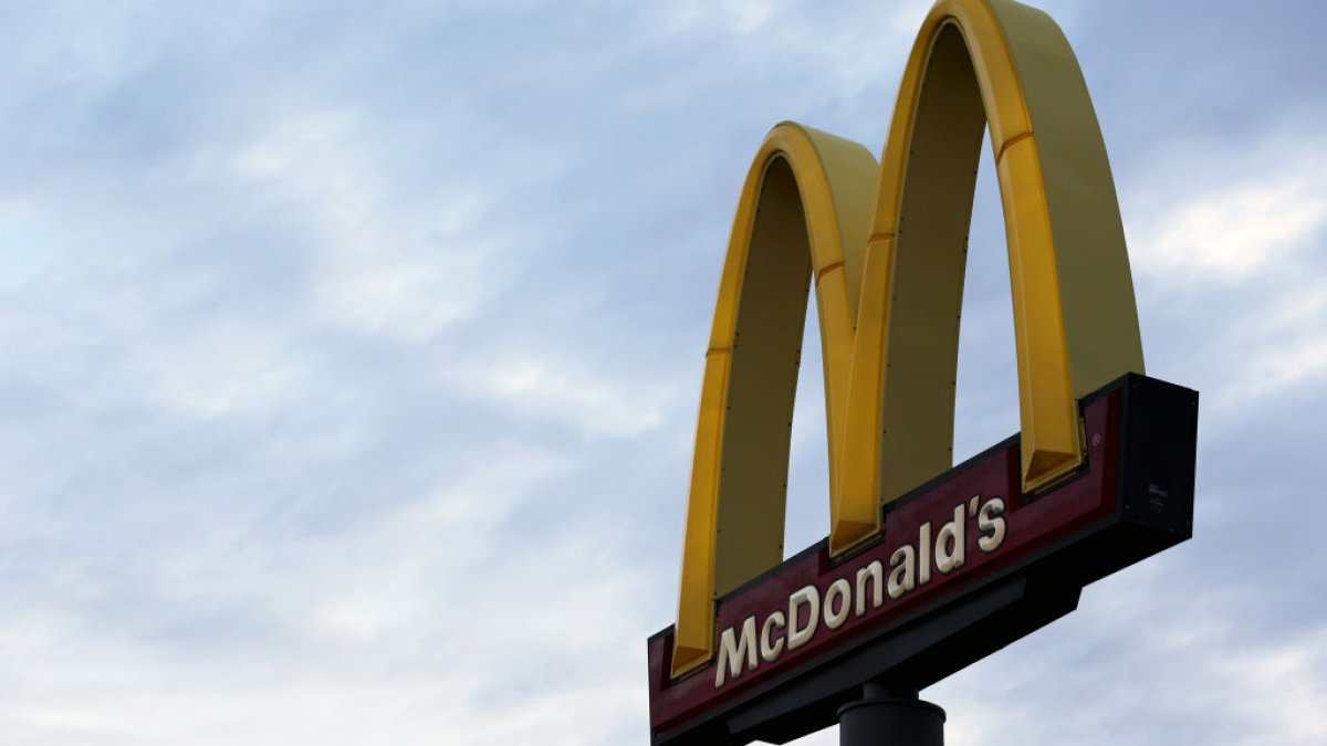 CDC says slivered onions are likely cause of McDonald’s E. coli ...