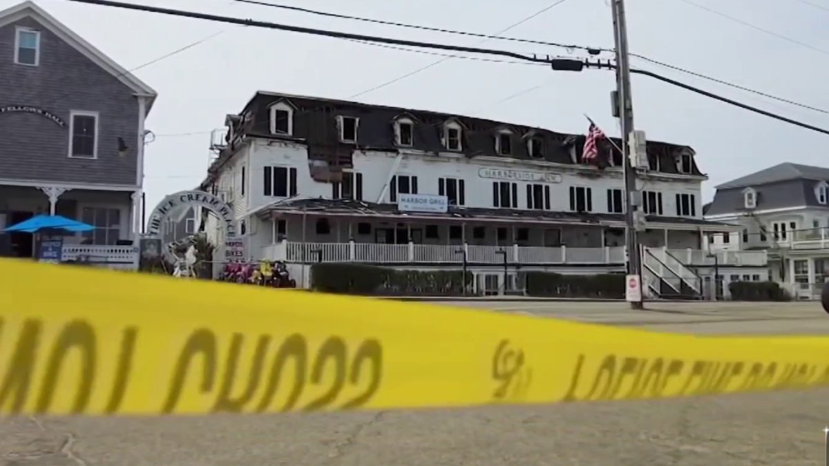 Harborside Inn guests stuck in insurance claim stalemate a year after ...