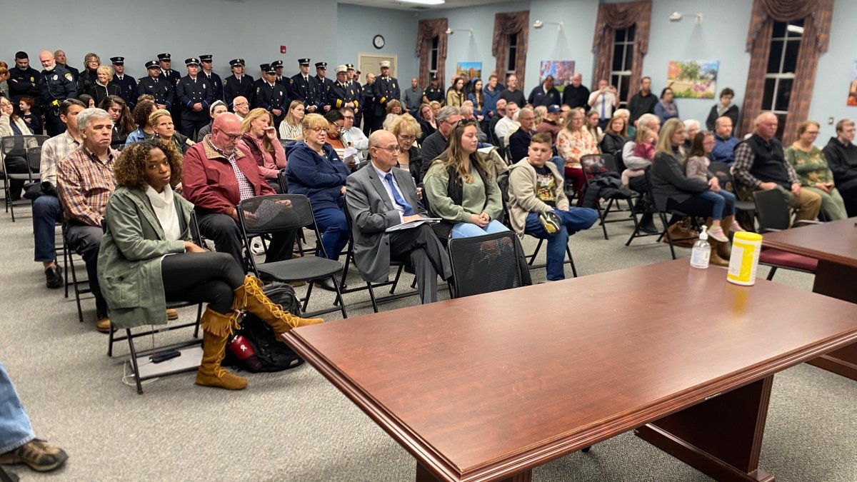 Cheshire parents push for answers after teacher put on leave over viral video – NBC Connecticut