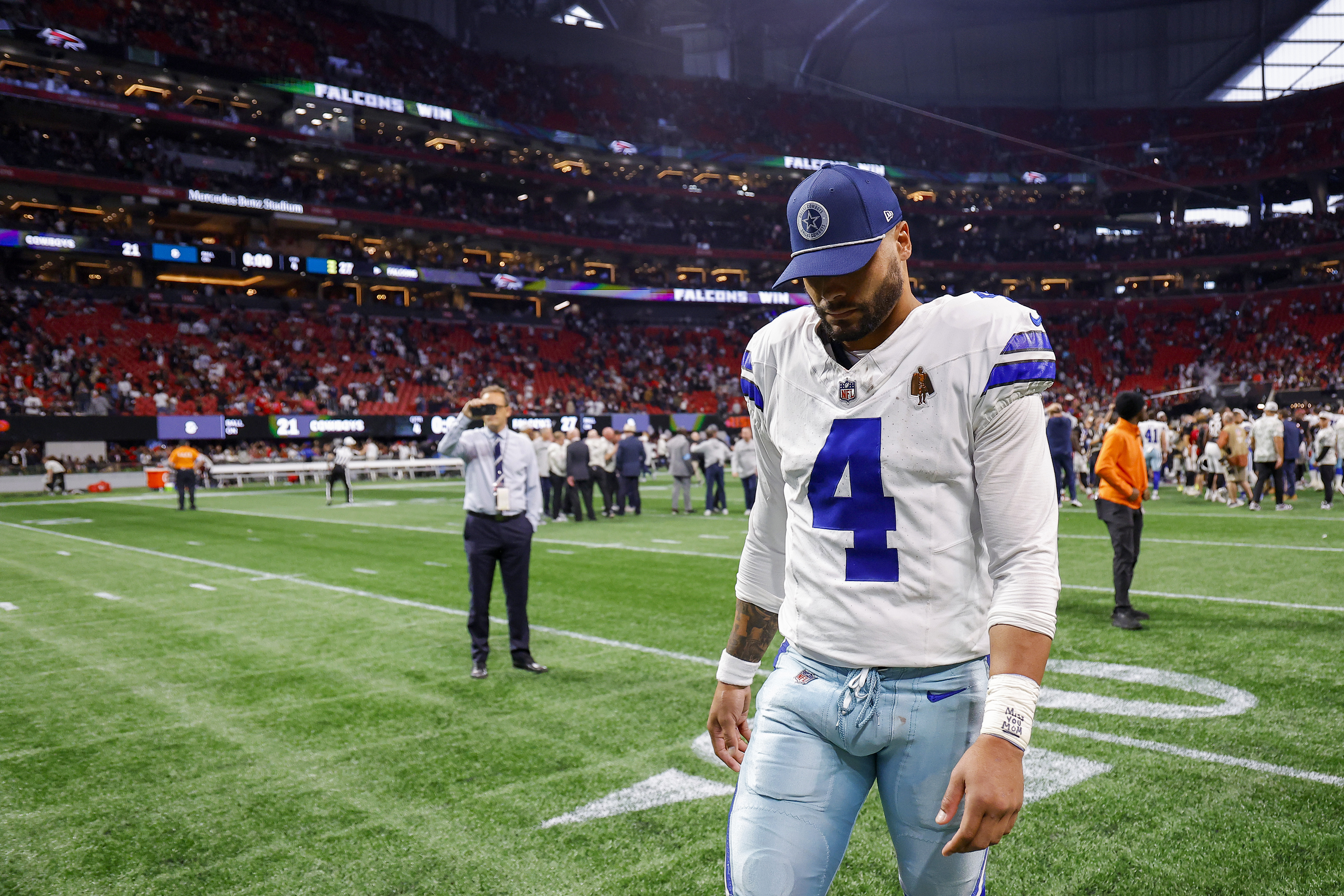 Cowboys quarterback Dak Prescott to miss Eagles game with injury – NBC ...