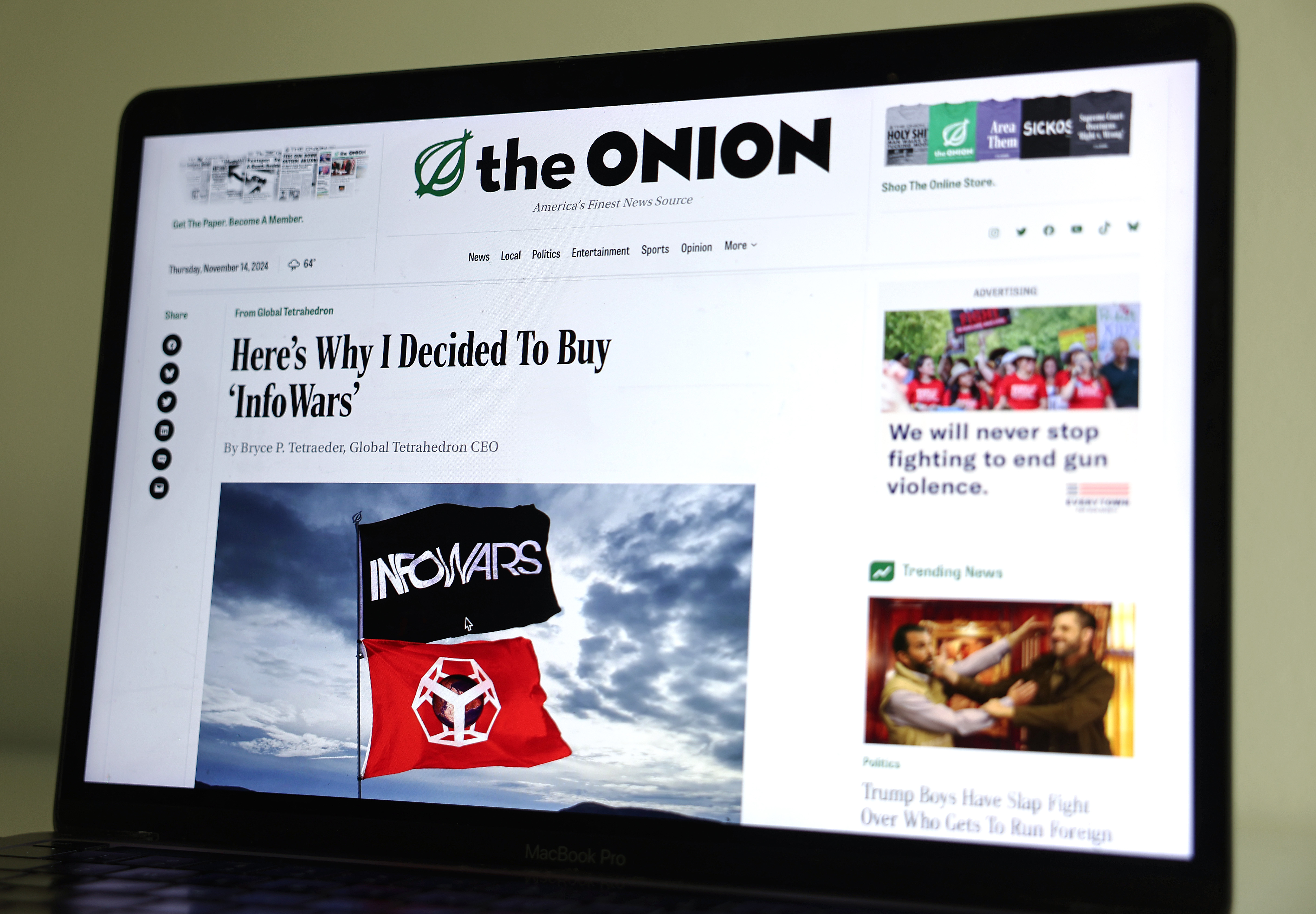 Judge orders new hearing on The Onion’s bid for Infowars – NBC Connecticut