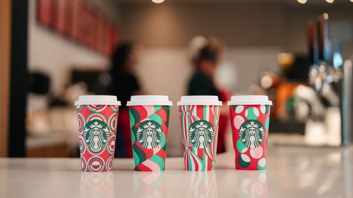 Starbucks red holiday drinks cups are officially back – NBC Connecticut