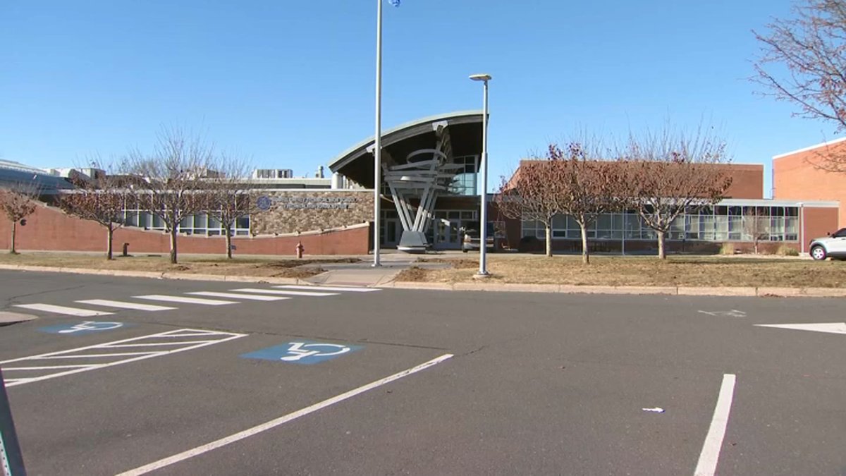 Suspected fentanyl found at Cheney Tech in Manchester was actually ...