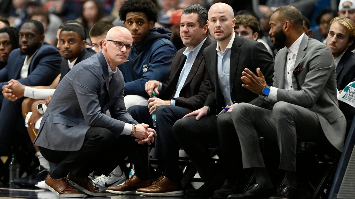 No. 25 UConn shakes off ‘humbling week,’ hosts Baylor to start another ...