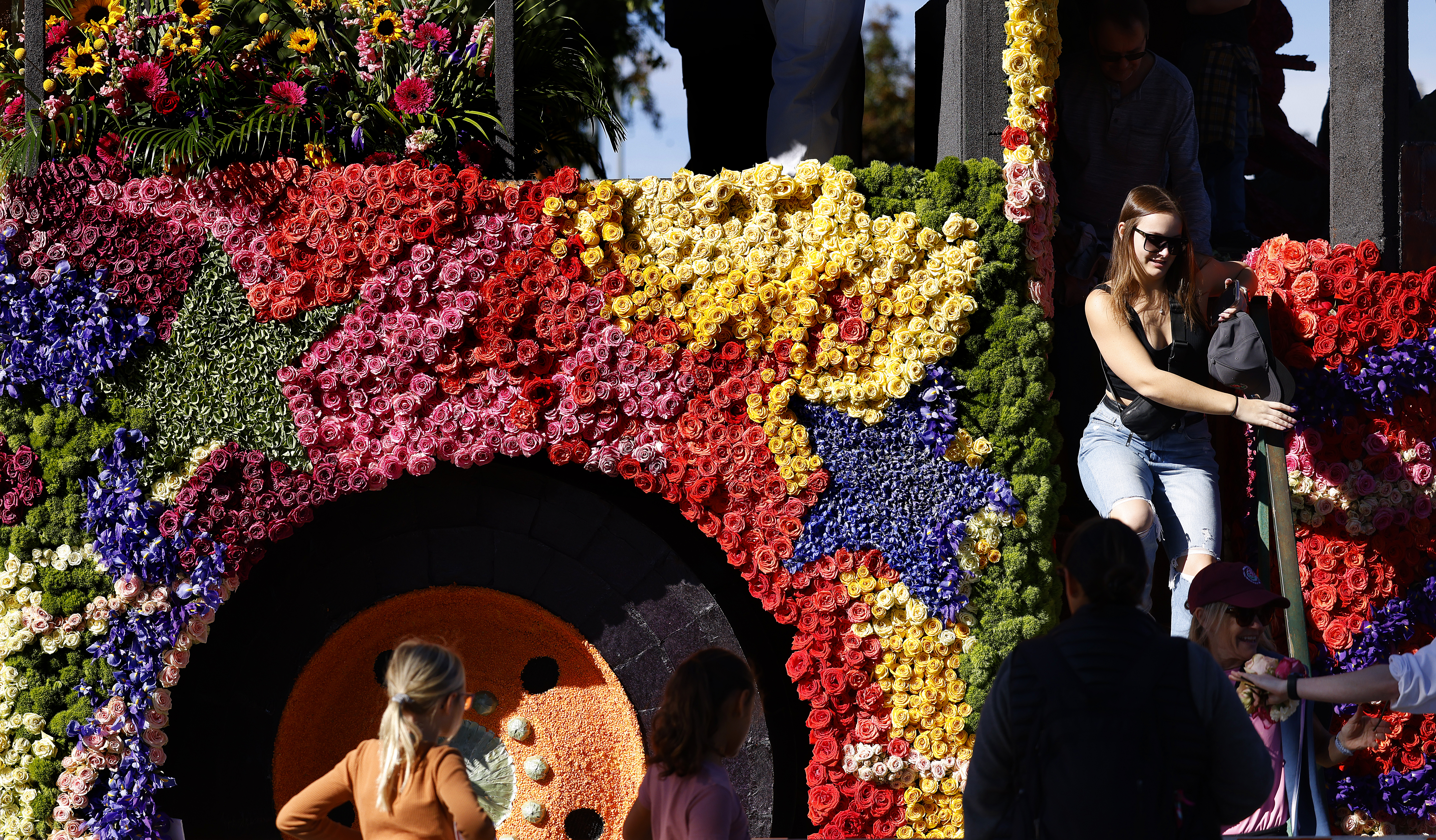 How is climate change impacting roses for the Rose Parade? – NBC ...