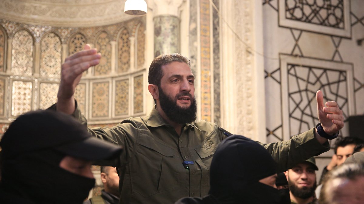 Syrian rebel leader’s extremist past raises questions about his future ...