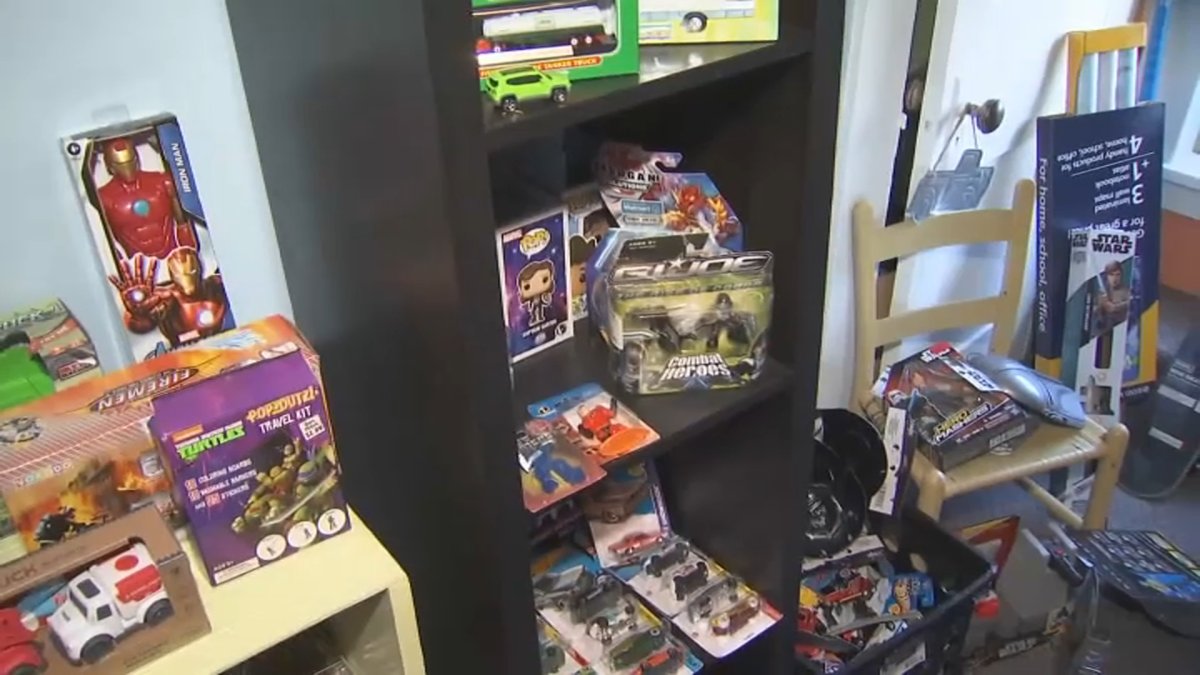 Thousands of free toys given to DCF families ahead of the holidays ...