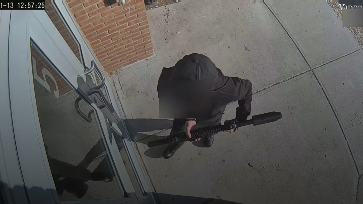 Shocking video shows teen with airsoft gun at elementary school in ...