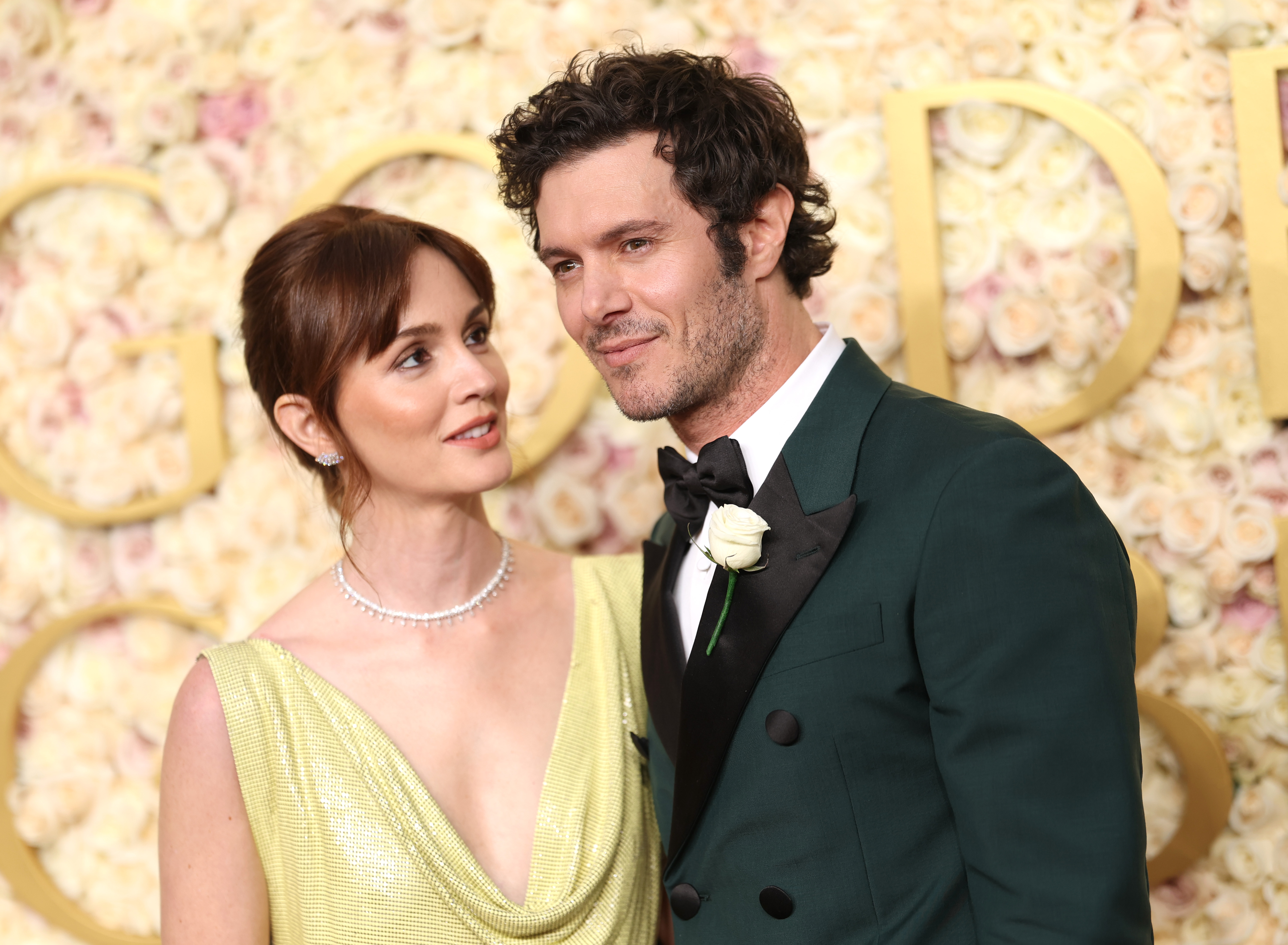 Adam Brody reveals bathroom secret that helps Leighton Meester romance ...