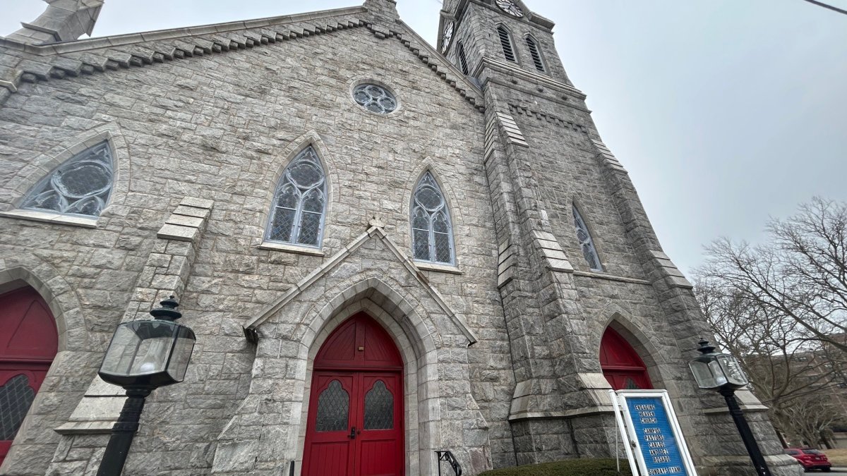 One year after New London church collapse, congregation settles in new ...