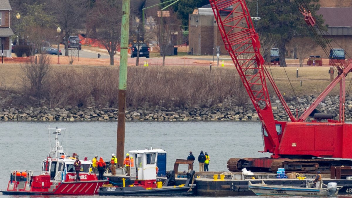 Wreckage removal from Potomac River crash to begin Monday – NBC Connecticut
