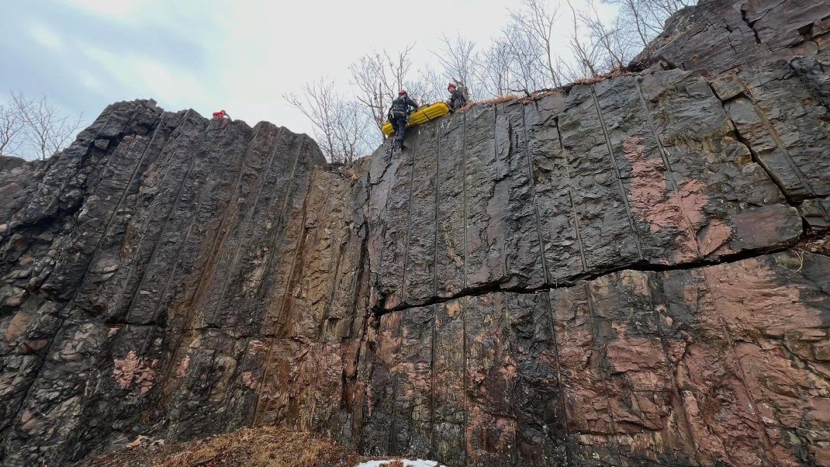 Hiker injured after slipping on icy ridge in Southington – NBC Connecticut