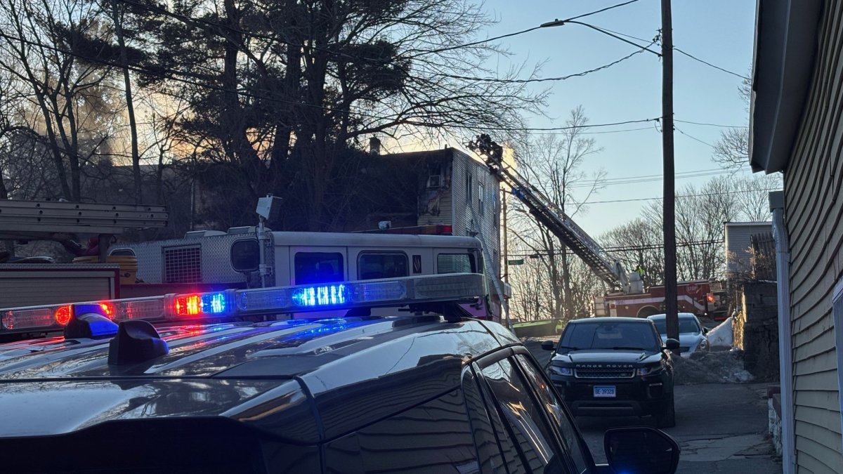 Crews battle fire at multi-family home in Waterbury – NBC Connecticut