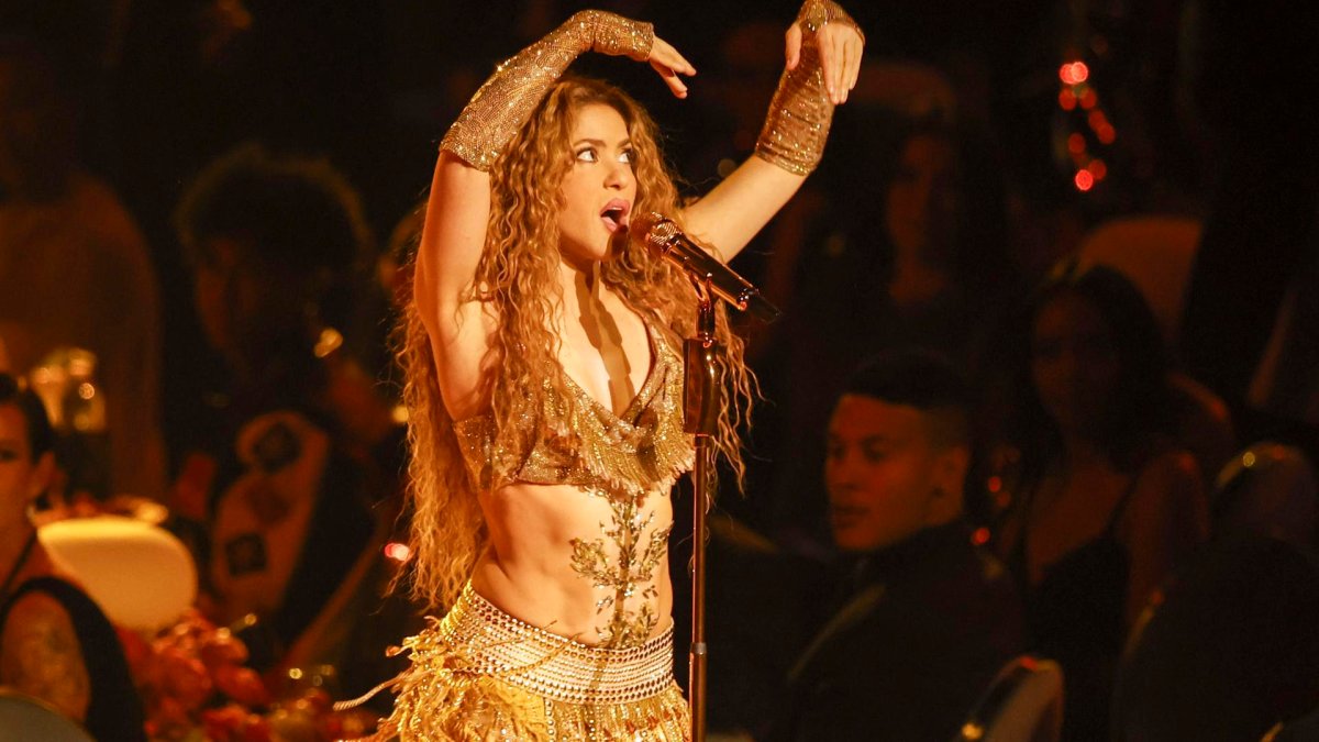 Shakira hospitalized with an abdominal condition, cancels concert – NBC Connecticut