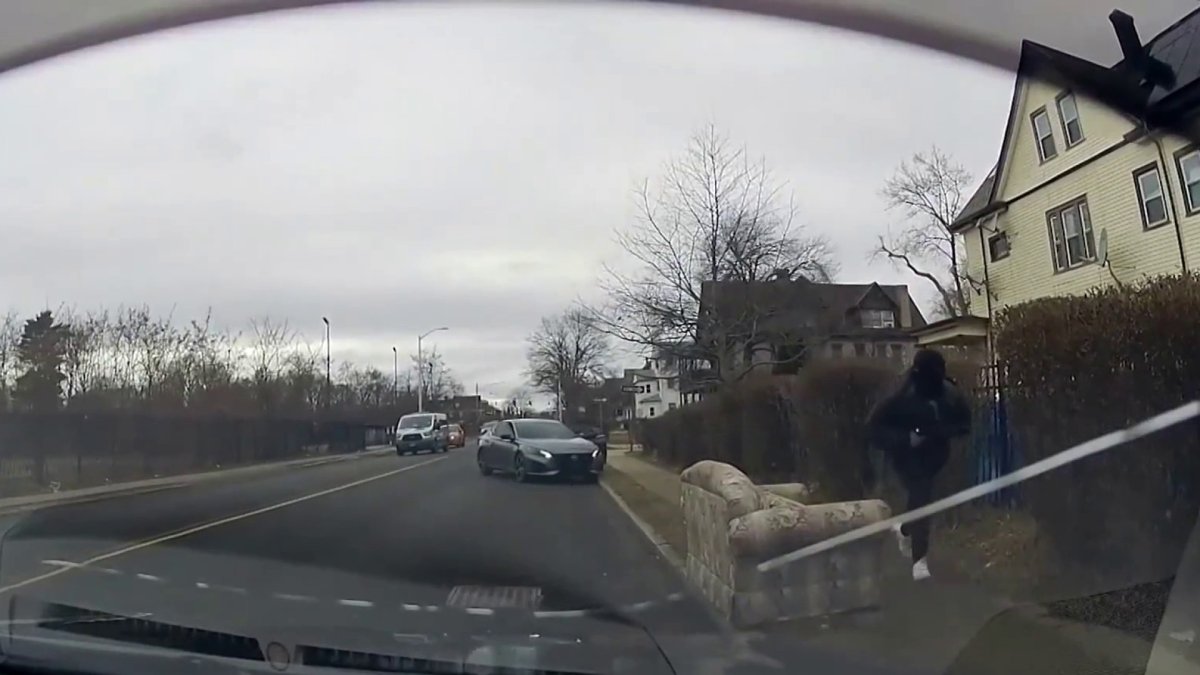 Body camera footage released in Hartford police shooting – NBC Connecticut