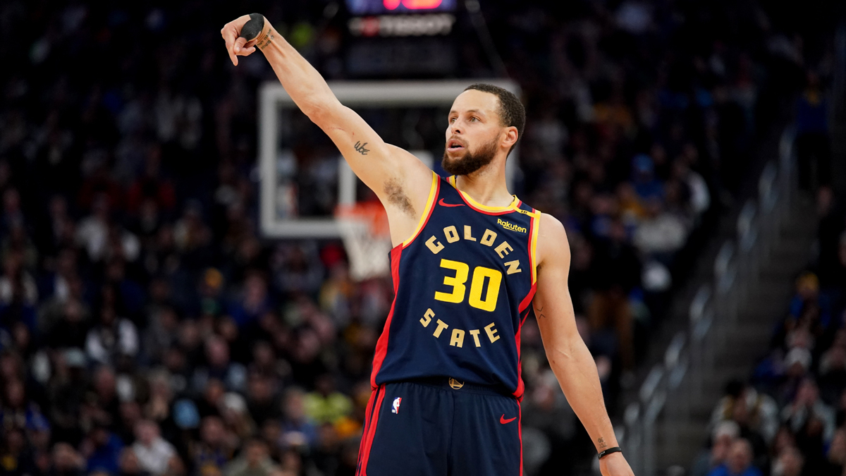 Steph Curry reaches 4,000 NBA 3-pointers in Warriors vs. Kings game – NBC Connecticut