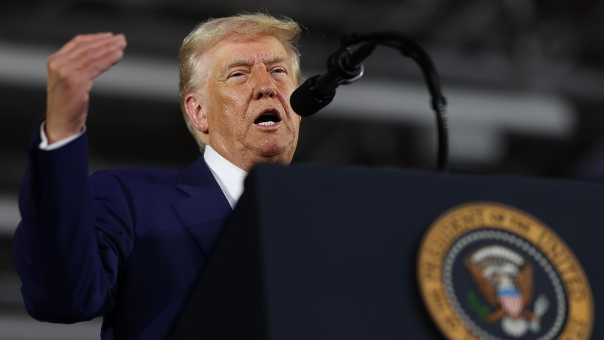 Live updates: Trump holds Michigan rally to mark his first 100 days ...