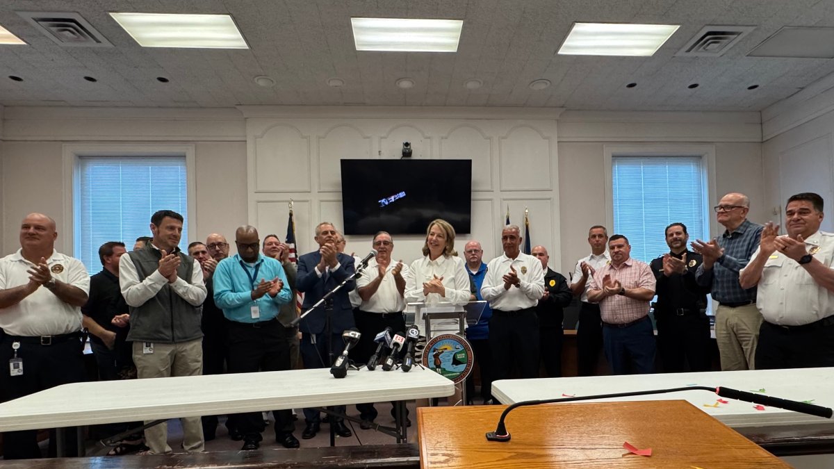 West Haven celebrates release from state financial oversight after ...