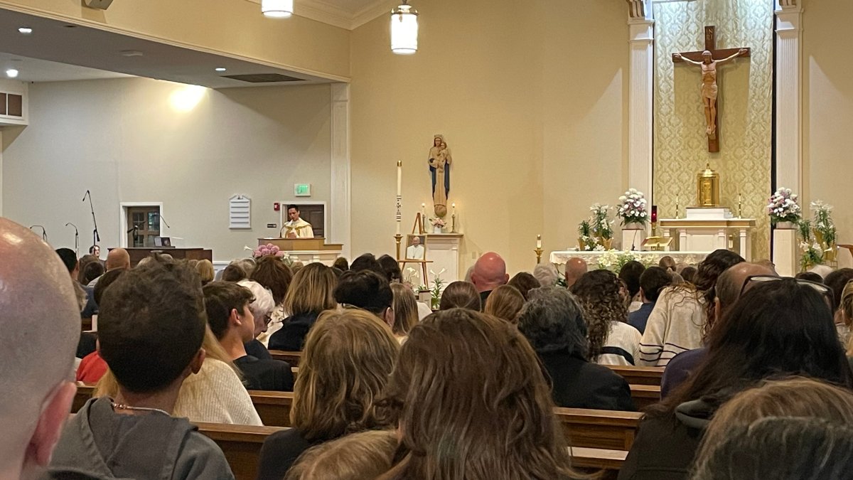 Branford community pays respects to 12-year-old Anthony Esposito during ...