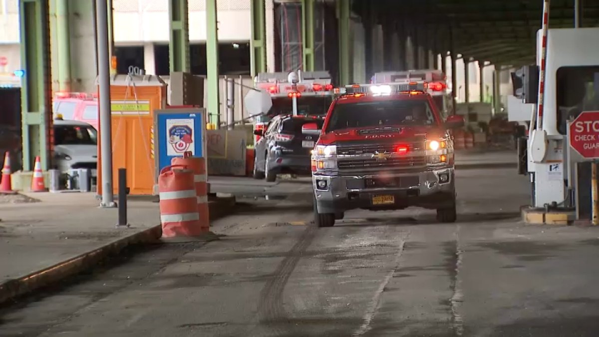 Hudson River boat explosion in Manhattan – NBC Connecticut