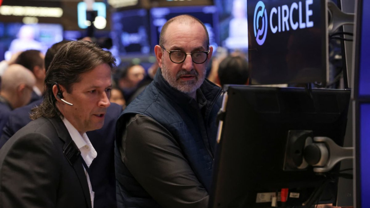 10-year Treasury slips after tame inflation data and successful auction – NBC Connecticut