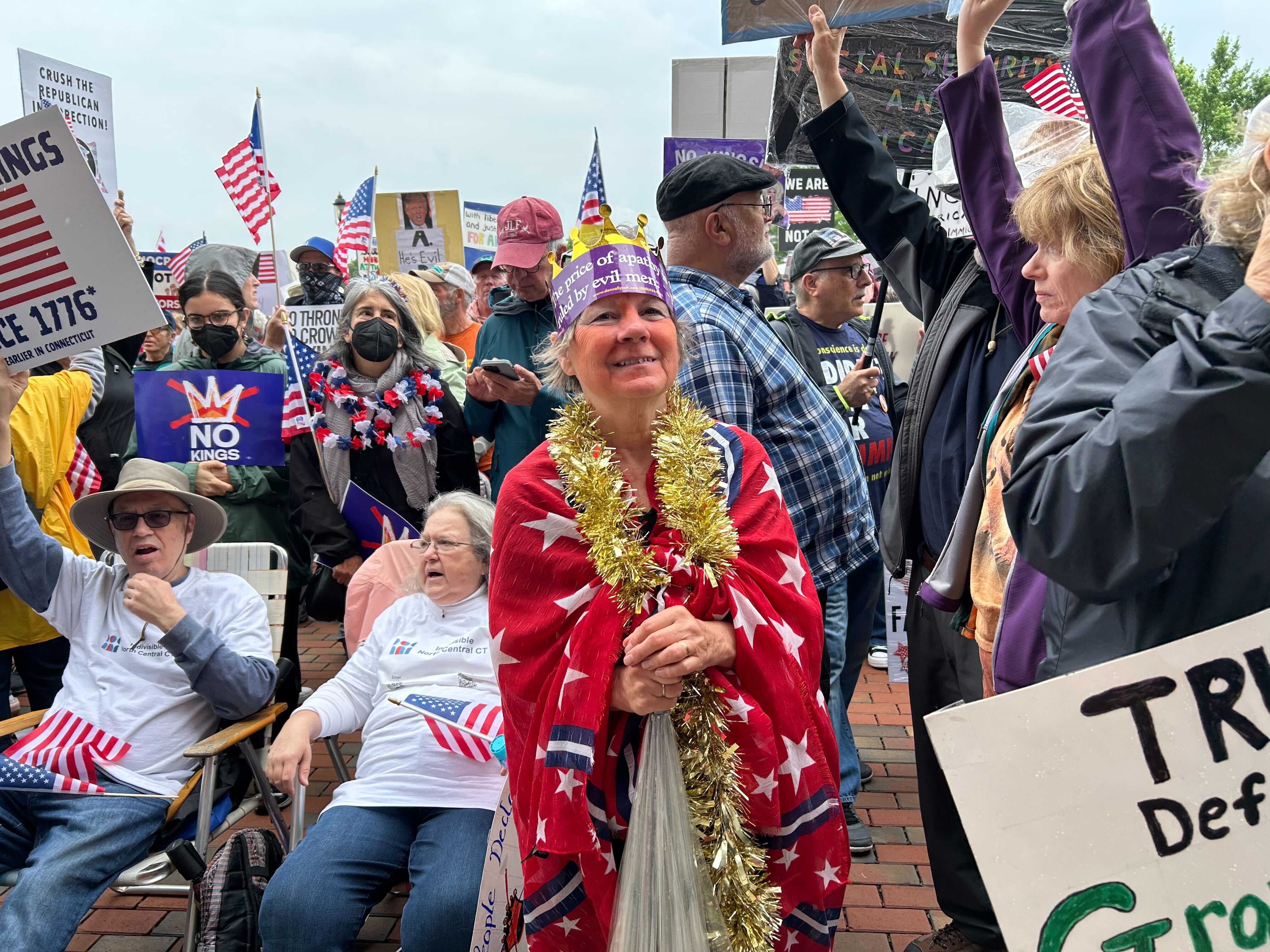 Photos: ‘No Kings’ protests held across Connecticut – NBC Connecticut