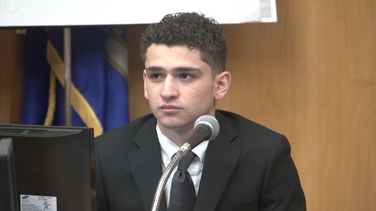 Man accused of stabbing, killing Shelton teen at house party takes ...