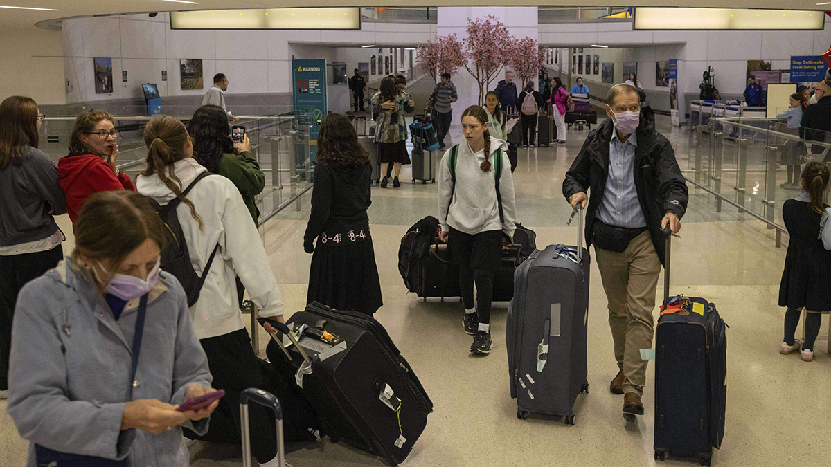 Live updates: Trump administration travel ban on 12 countries has taken ...