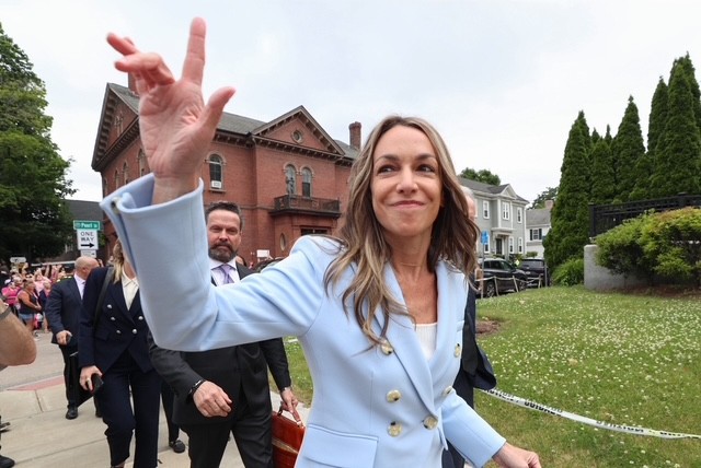 Karen Read’s verdict: Not guilty of murder, guilty of OUI — live video – NBC Connecticut