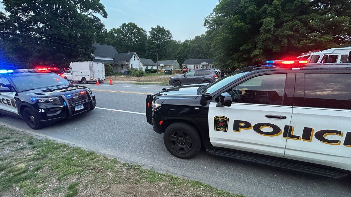 Worker seriously hurt in Norwich trench collapse has died: police – NBC ...