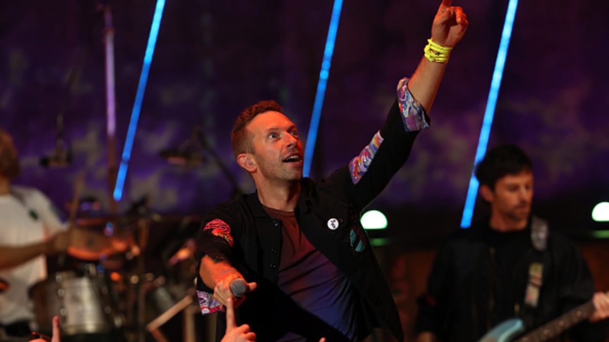 Astronomer CEO Andy Byron resigns after viral Coldplay ‘kiss cam ...