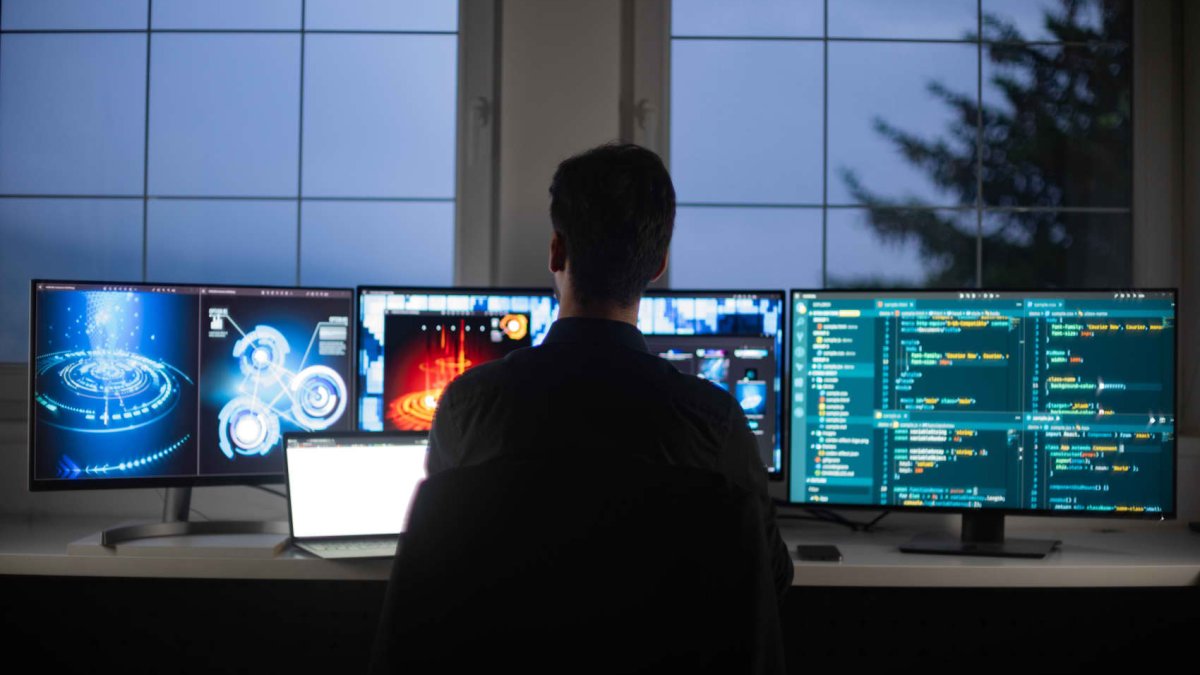 Engineer caught juggling multiple startup jobs is a cautionary tale of ...
