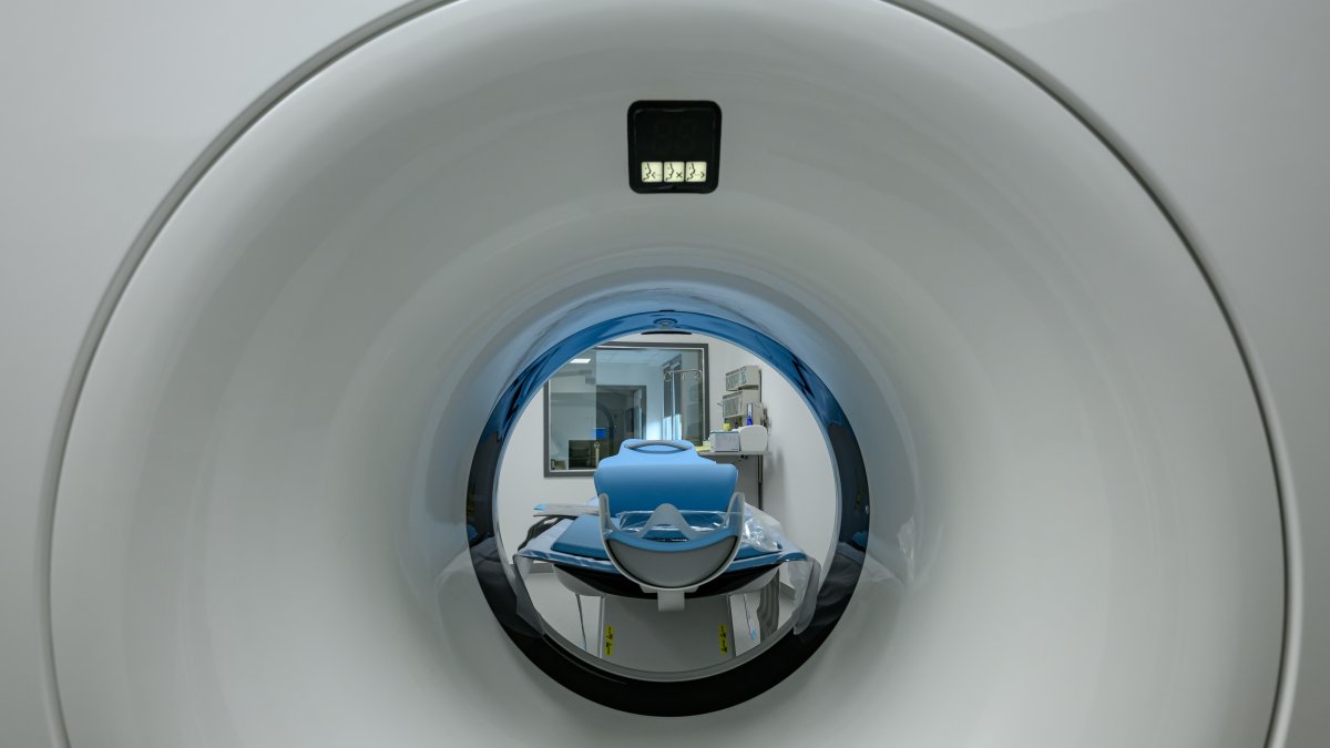 Long Island man sucked into MRI – NBC Connecticut
