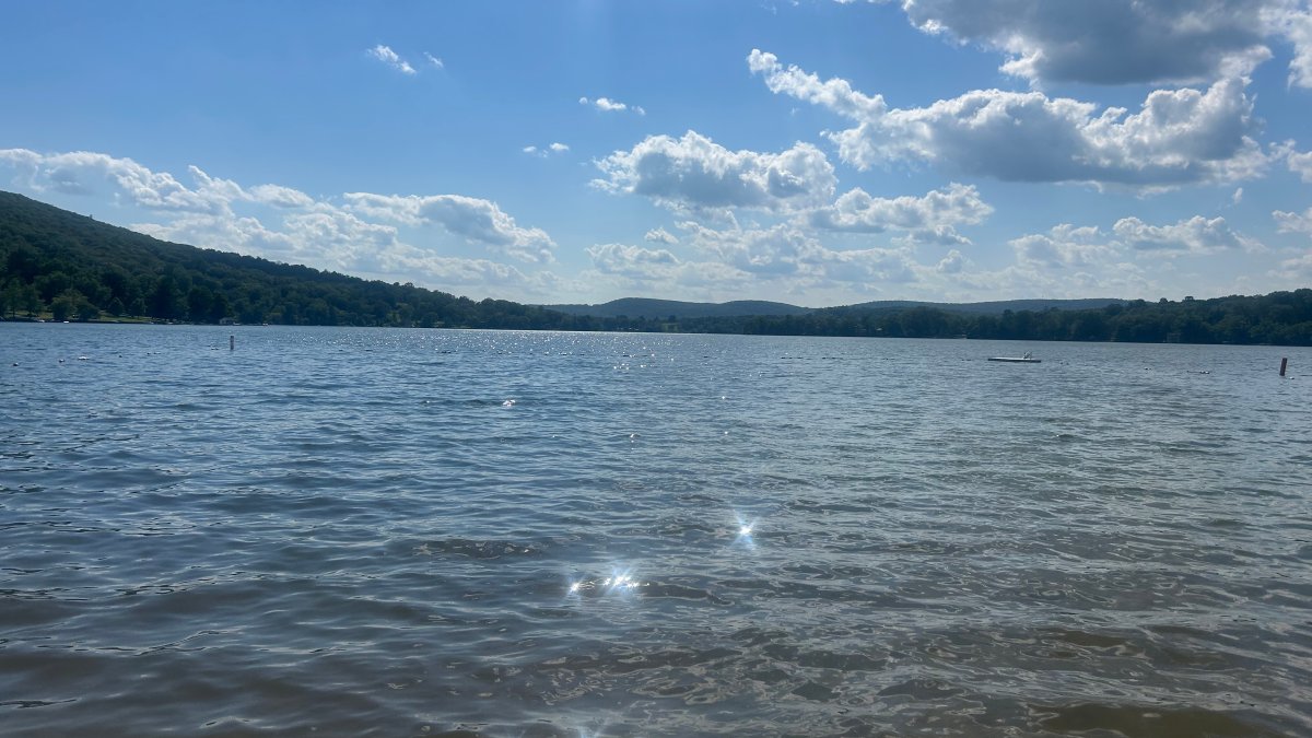 Lake Waramaug community to vote on wake surfing ban ordinance this ...