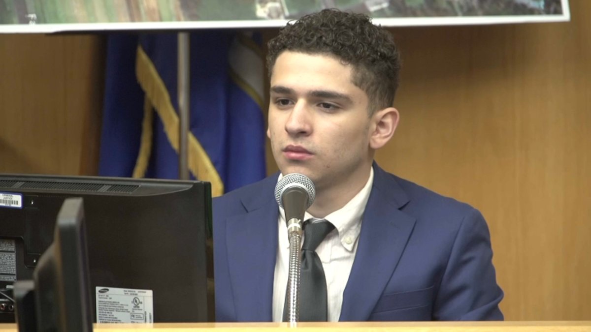 Man accused in stabbing that killed Fairfield Prep student returned to ...