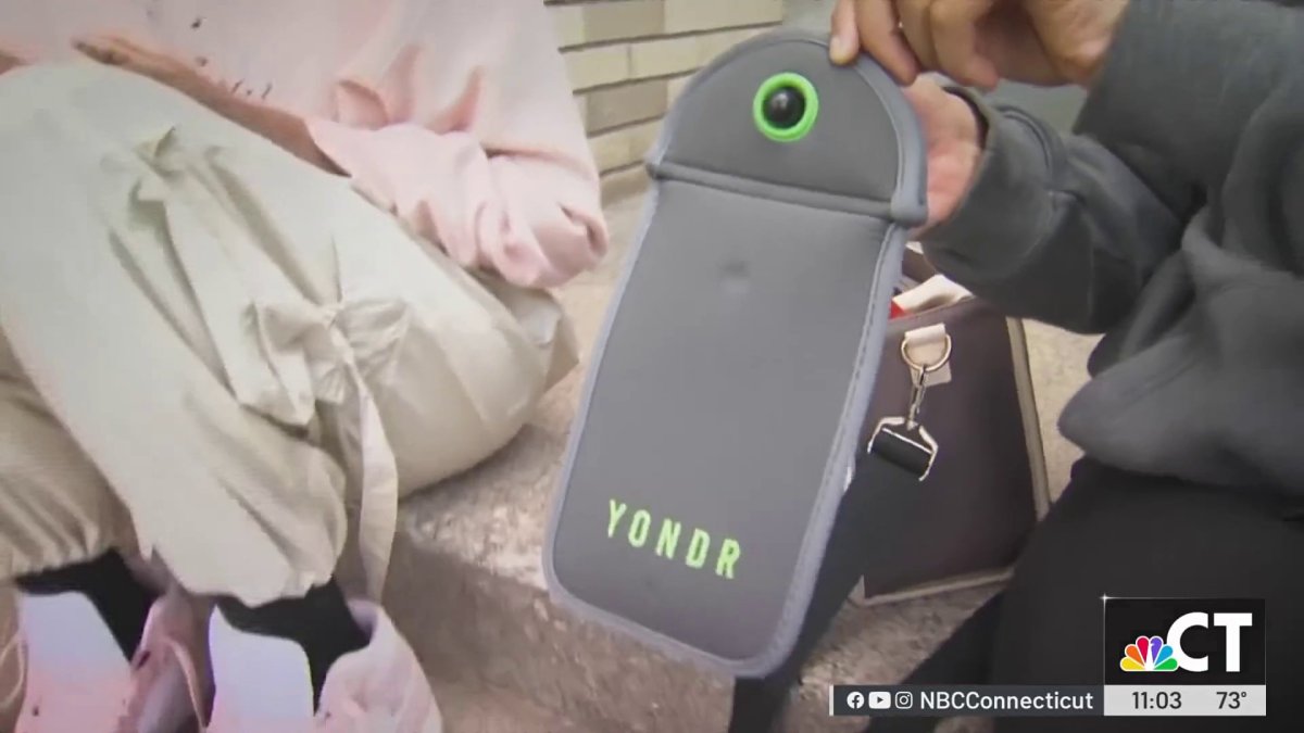 How Waterbury schools locks up students’ phones during school day – NBC ...