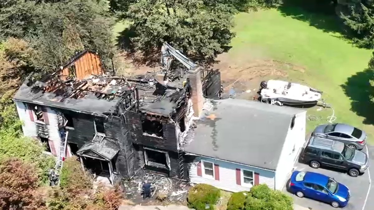 Man and dog found dead in debris after Cheshire fire – NBC Connecticut