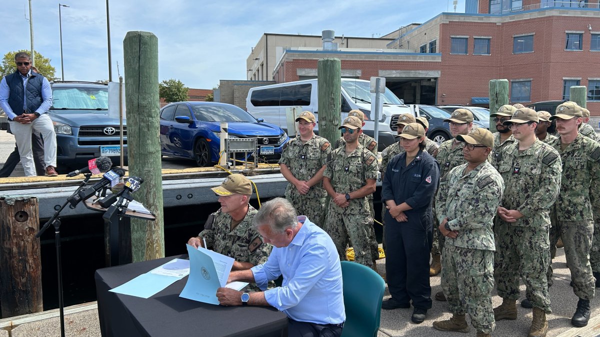 Lamont gives $7.8 million to sub base in sign of ongoing relationship ...