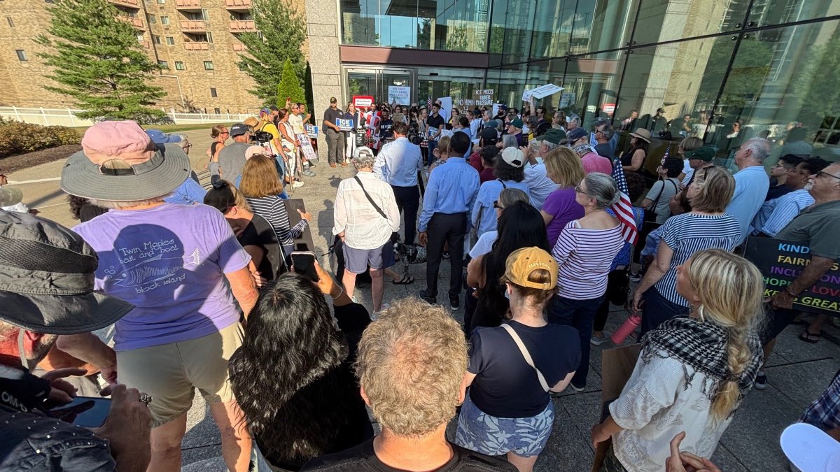 Advocates call for change after ICE activity in lower Fairfield County ...