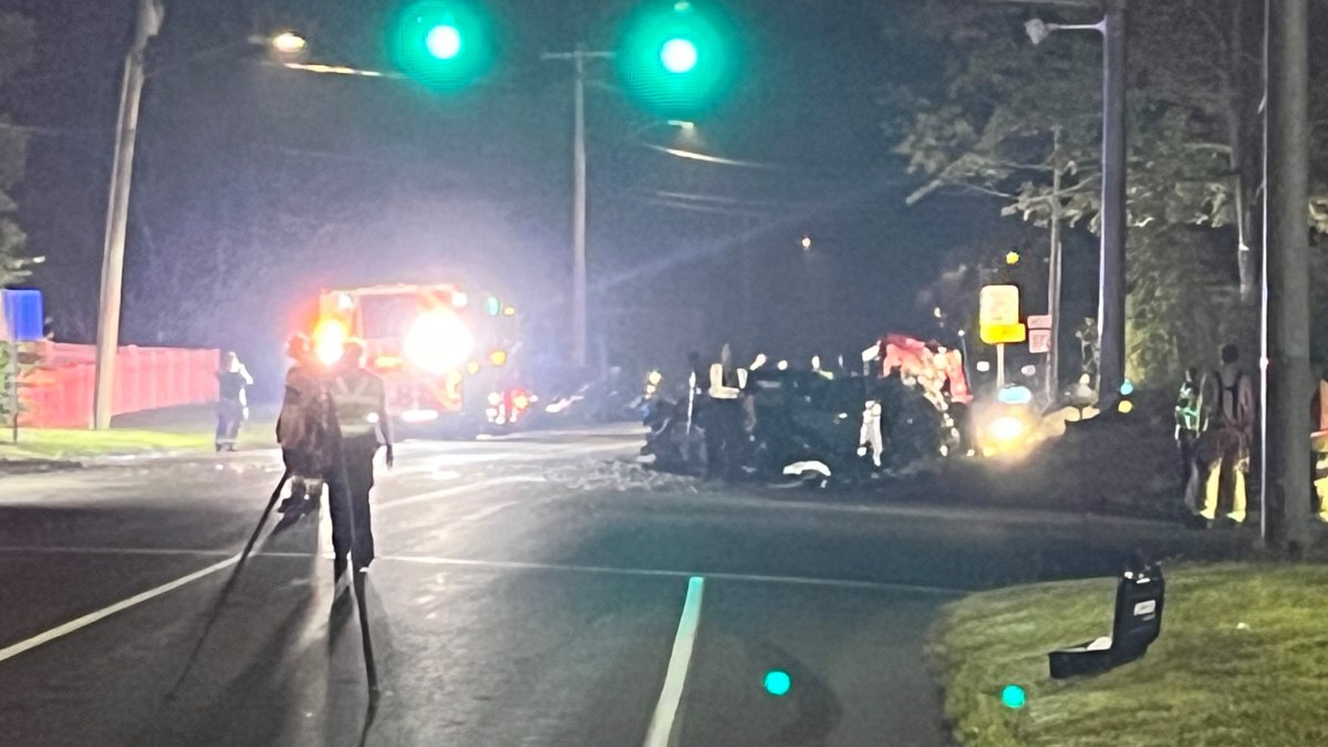 1 dead, at least 1 transported to hospital after crash in Berlin – NBC ...