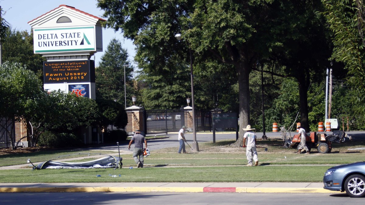 Family of Demartravion ‘Trey’ Reed seeks independent autopsy – NBC ...