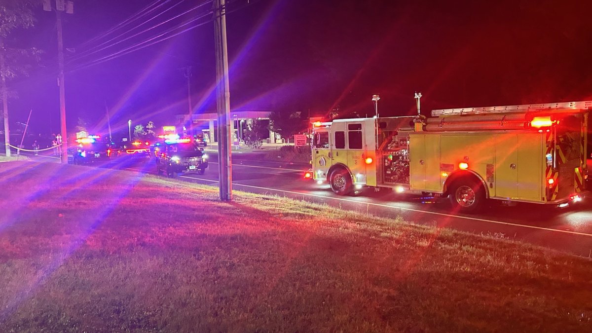 Serious injuries reported in pedestrian crash on Route 6 in Farmington ...