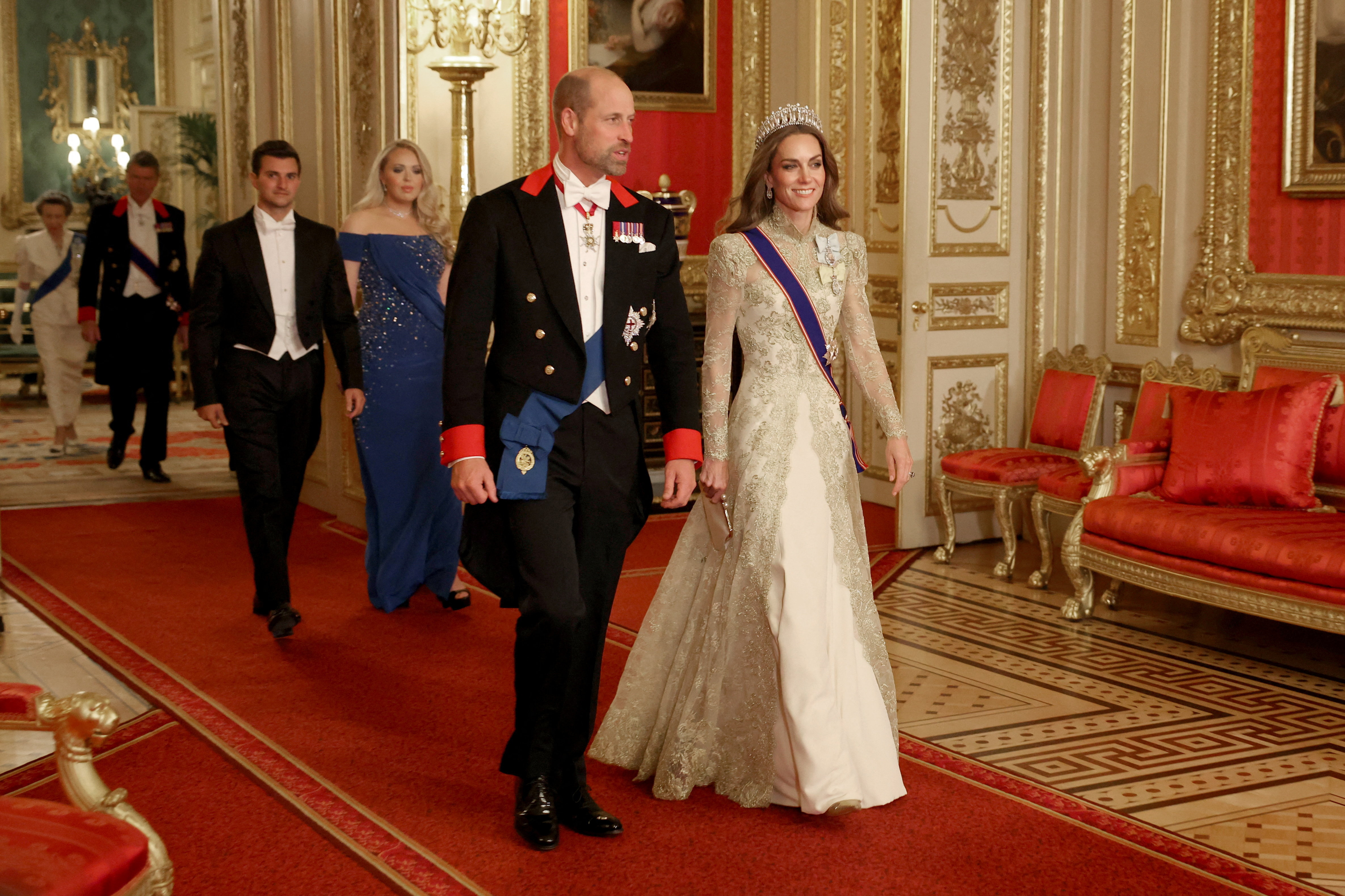 Kate Middleton stuns in gold gown at state banquet – NBC Connecticut